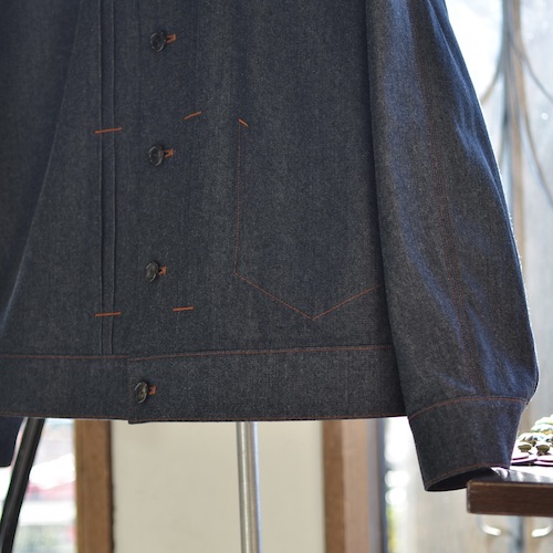 2022年1月 – floatGALLERY STORE